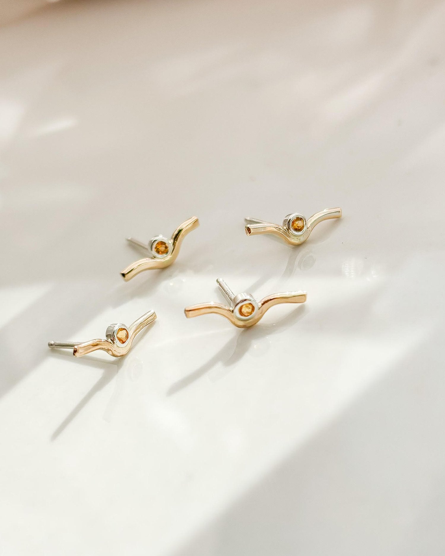 ESTIVA// wave stud – SUN & SELENE